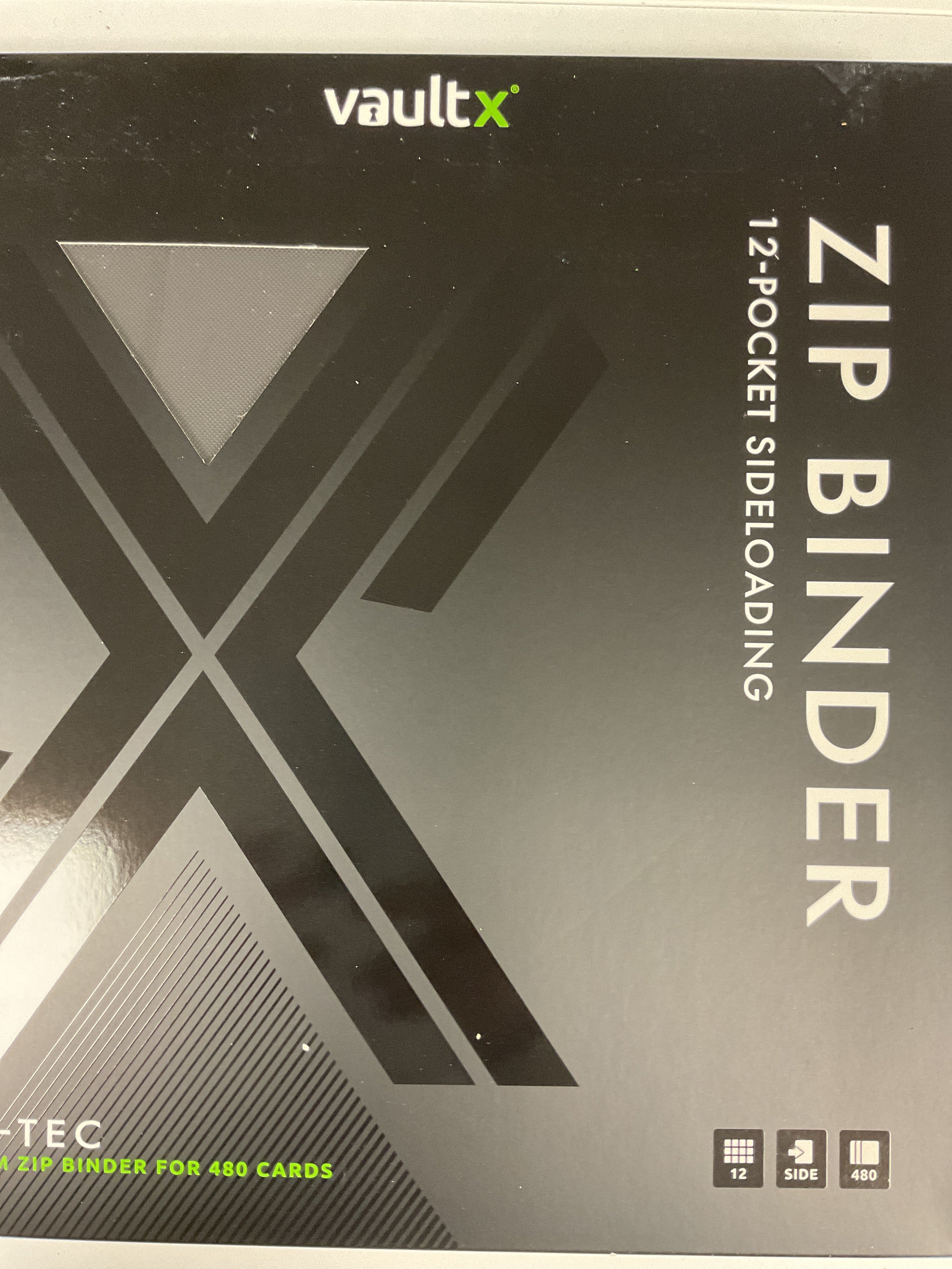 Vault x 12 Pocket Sideloading Zip Binder - Black